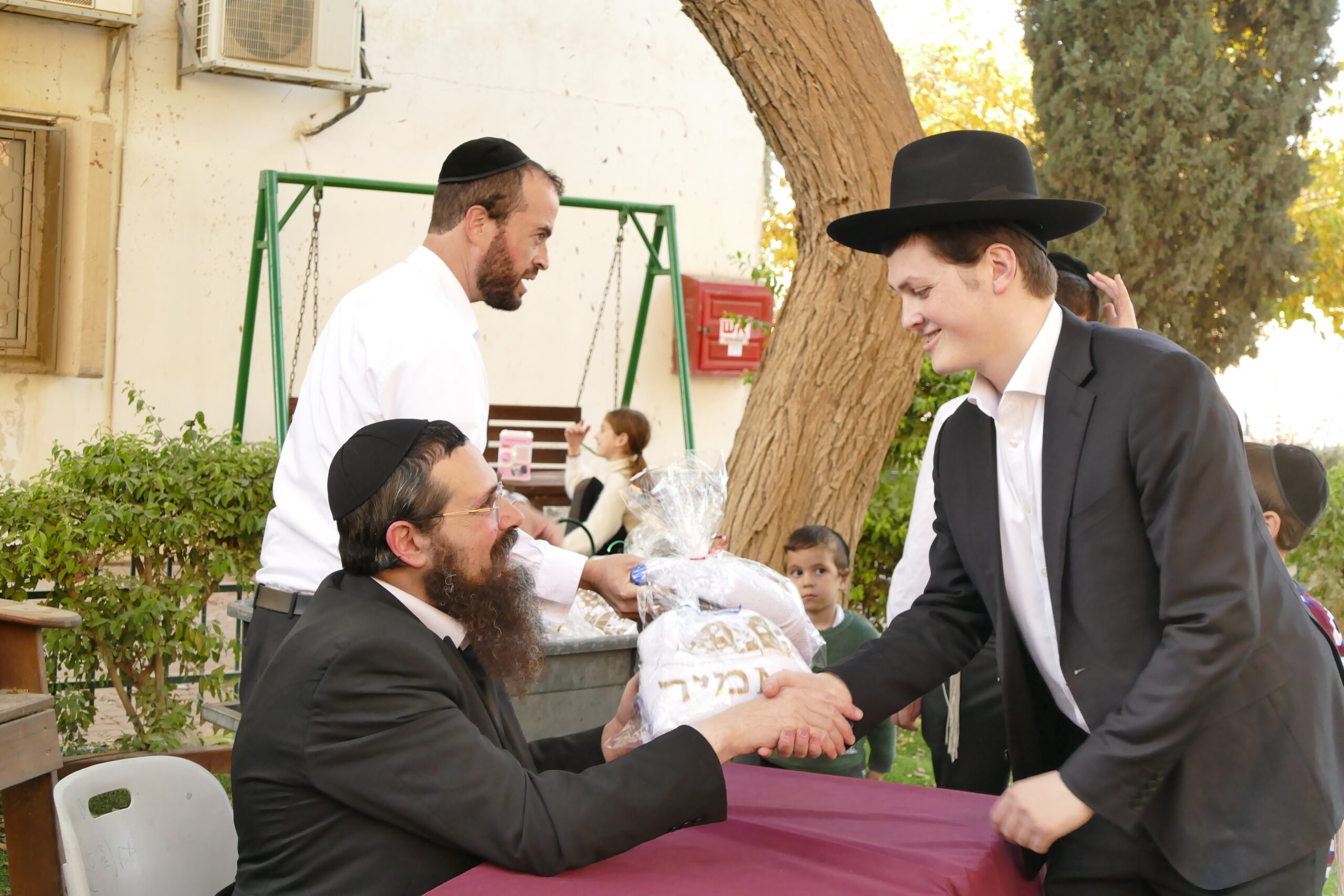 Shabbos with the Rosh Hayeshiva