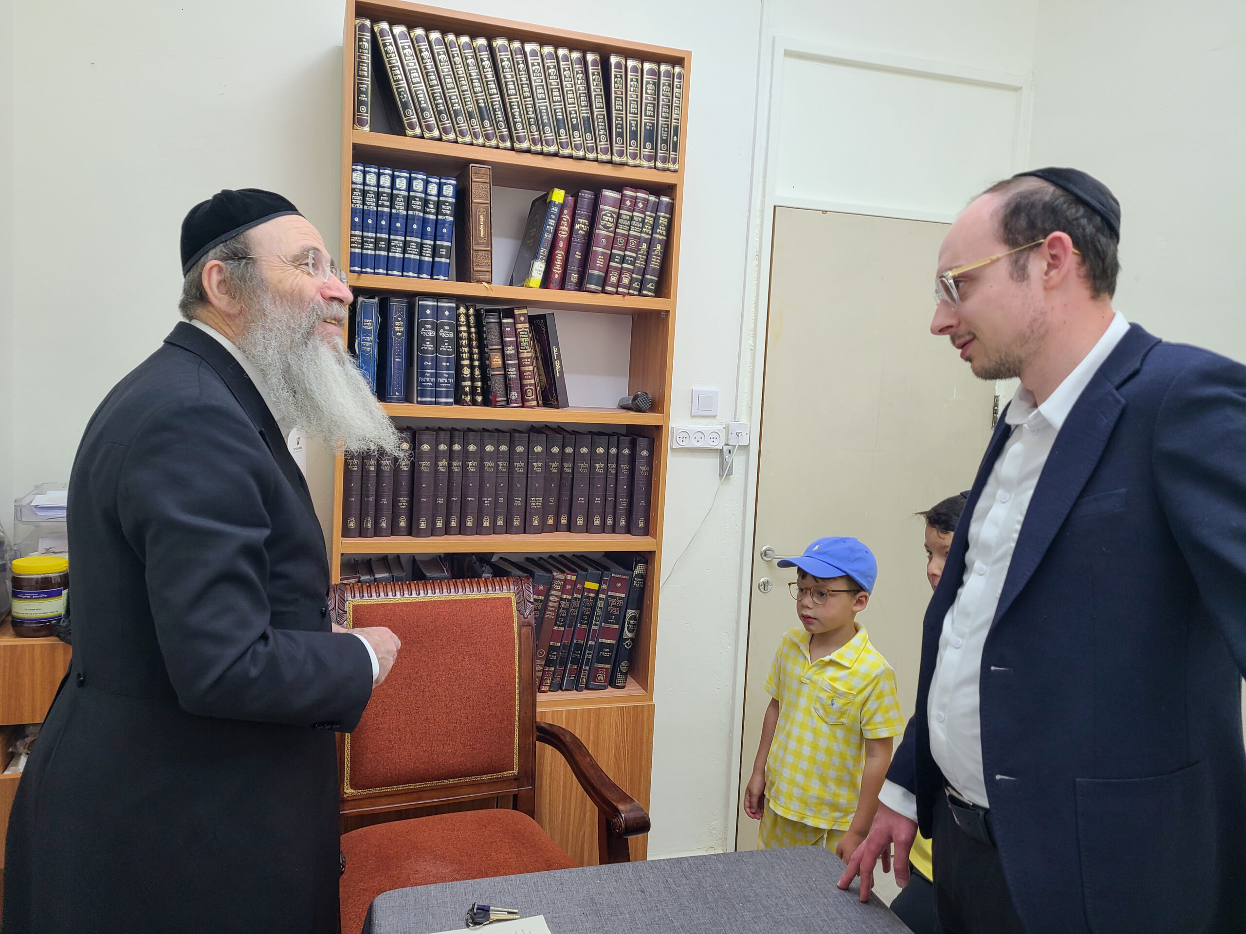 Around Yeshiva Iyar 5785 - Yeshivas Mir Yerushalayim
